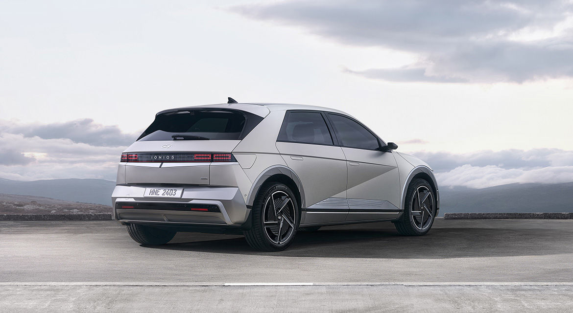 StriveME - هيونداي IONIQ 5 2025 تحصل على فيس ليفت وطراز N Line الجديد